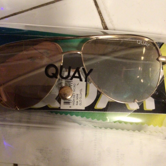 Quay Australia | Accessories | New Rare Quay Micro Mini Gold Polarized ...
